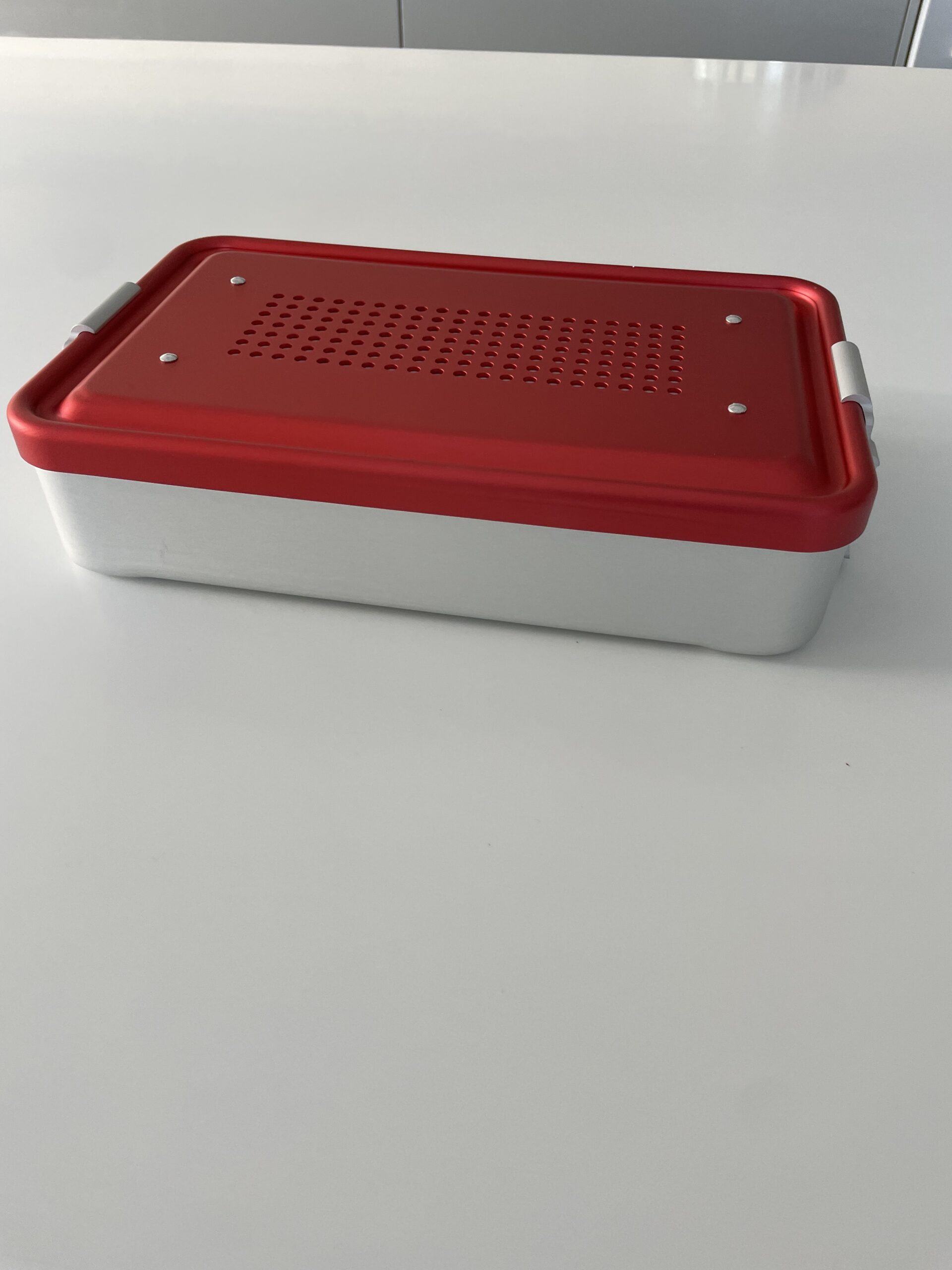 Red/Silver no wrap instrument box - Vetlig